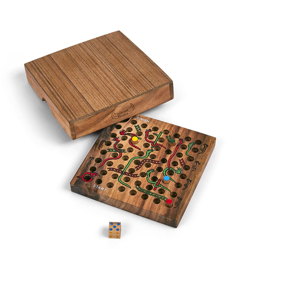 Planet Finska Travel Snakes and Ladders Game